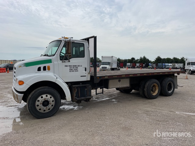 2004 Sterling LT7500 6x4 Flatbed Truck | Ritchie Bros. Auctioneers