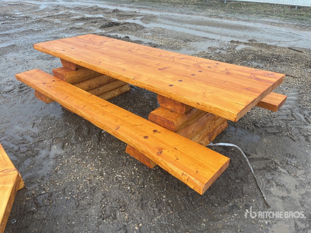 9 ft 6 in Artistic Log Picnic Table (Unused) | Ritchie Bros. Auctioneers