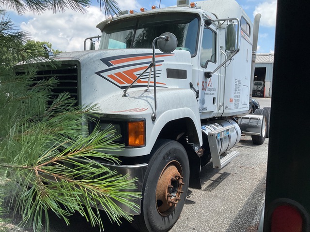 Mack a la venta en subasta en línea | IronPlanet