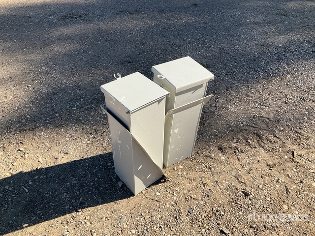 Quantity of (2) Hopper Bin Clean-Out Ports | Ritchie Bros. Auctioneers