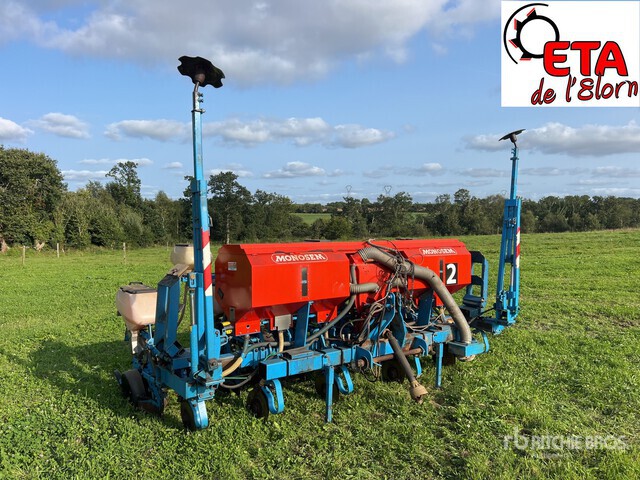 2005 Monosem NG Plus-6R 6 Row Semoir Monograine Planter | Ritchie Bros ...