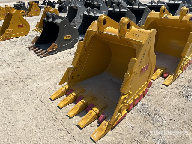 Teran BKT32042HD 42 in Digging Excavator Bucket - Fits Cat 320 (Unused ...