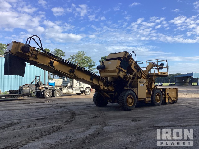 2009 Weiler E1250A Asphalt Transfer Machine in Picayune, Mississippi ...