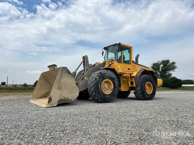 2006 Volvo L120E Wheel Loader | Ritchie Bros. Auctioneers