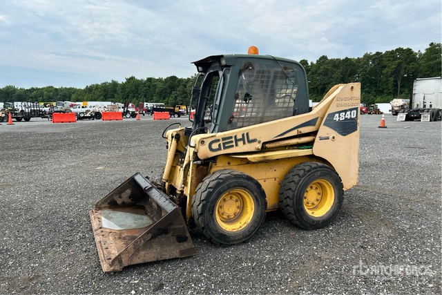 2005 Gehl 4840 Skid Steer Loader | Ritchie Bros. Auctioneers