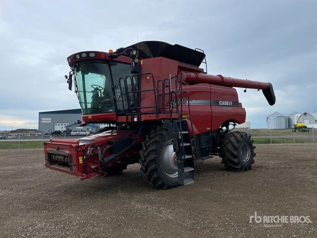 2012 Case IH 9230 Combine Harvester | Ritchie Bros. Auctioneers