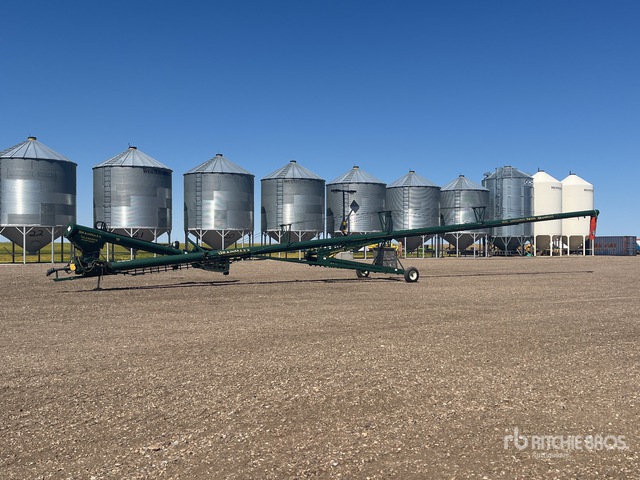 GrainMaxx 74105 14 in x 105 ft Telescopic Swing Grain Auger | Ritchie ...