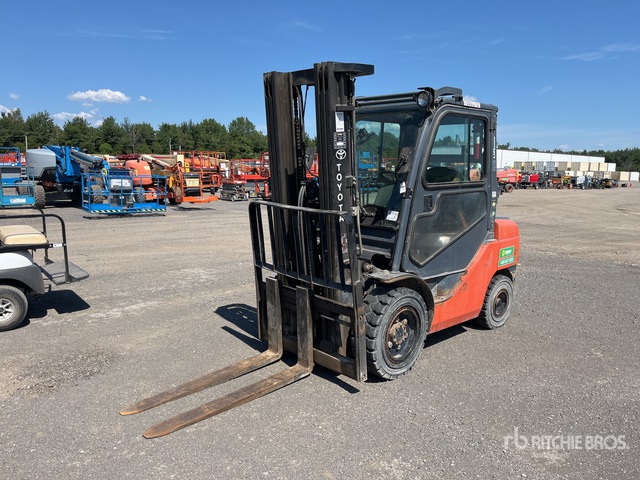 2012 Toyota 8FGU32 6500 lb Pneumatic Tire Forklift | Ritchie Bros ...