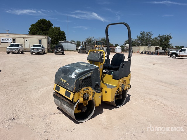 2015 Bomag BW900-50 Double Drum Roller | Ritchie Bros. Auctioneers