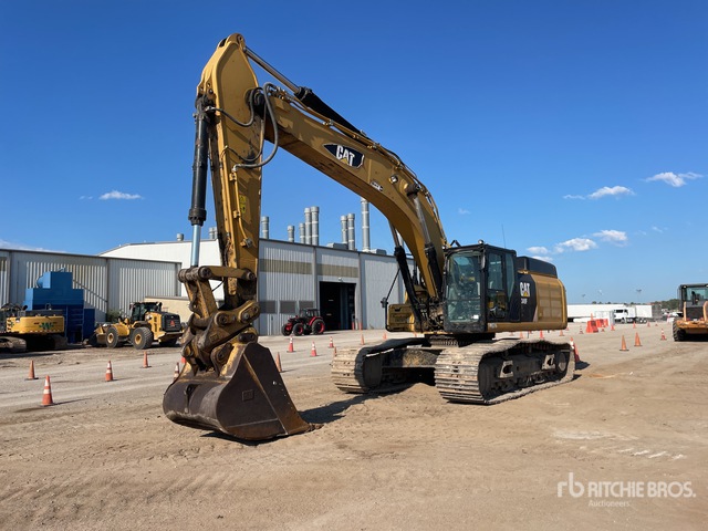2015 Cat 349F L Tracked Excavator | Ritchie Bros. Auctioneers