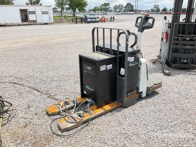 UniCarrier RPX60B 6000 lb Electric Patín Eléctrico / Pallet Jack ...