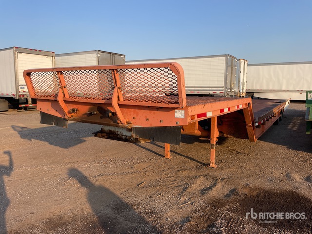 1978 Koehring 440 47 ft T/A Sliding Axle Trailer | Ritchie Bros ...