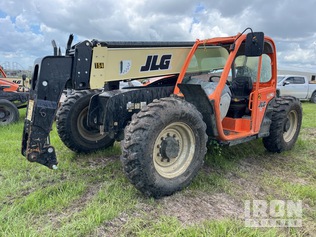 2019 JLG 742 Telehandler in Fort Pierce, Florida, United States ...