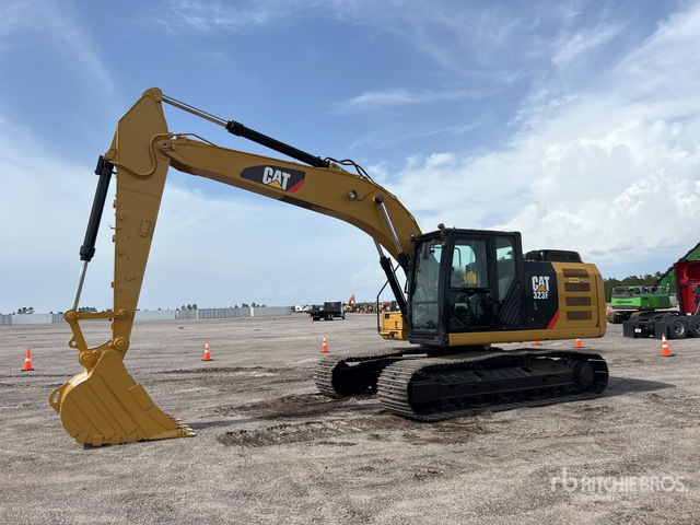 2016 Cat 323F L Tracked Excavator | Ritchie Bros. Auctioneers