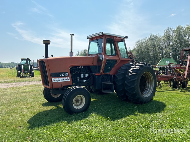 1979 Allis Chalmers 7010 2WD Tractor | Ritchie Bros. Auctioneers