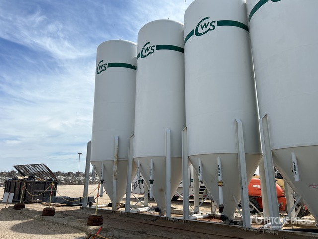 2006 De-In Industries Bulk Sand Storage Tank | Ritchie Bros. Auctioneers