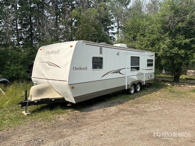 2006 Keystone Outback 28KRS 28 ft T/A Toy Hauler Travel Trailer ...