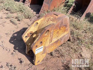 Central Fabricators 12 in V-Ditching Backhoe Loader Bucket - Fits John ...
