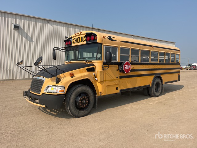 2009 BlueBird Vision 4x2 47-Seat School Bus | Ritchie Bros. Auctioneers