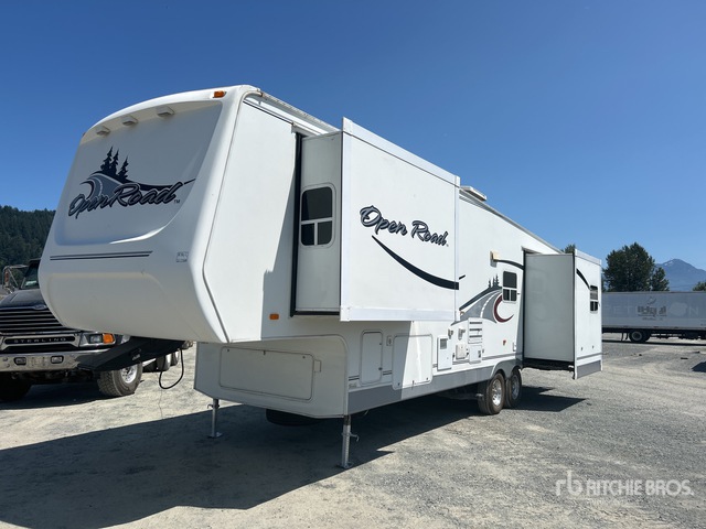 2005 Open Road Travel Star 35 ft T/A Travel Trailer | Ritchie Bros ...