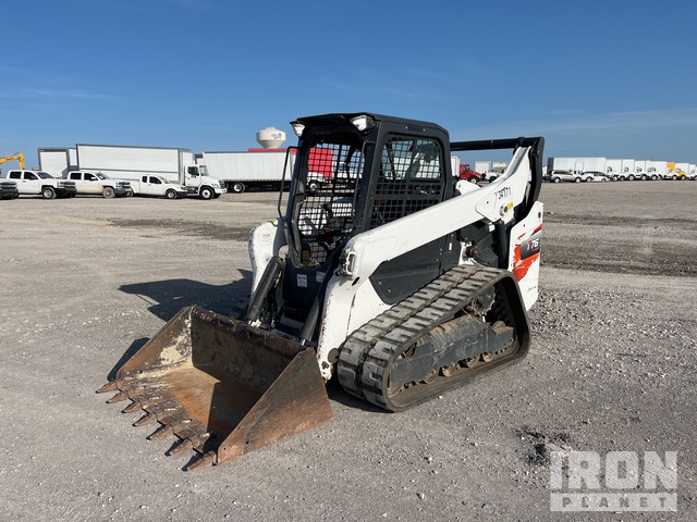 2022 Bobcat T76 R-Series Compact Track Loader | Ritchie Bros. Auctioneers
