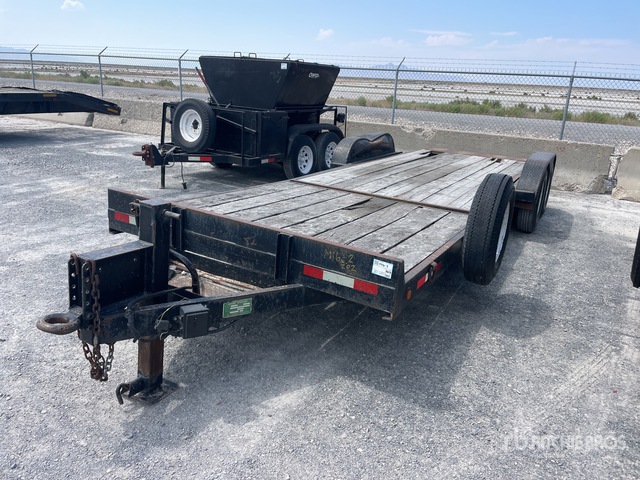 2003 Aztec 23 ft T/A Tilt Deck Trailer | Ritchie Bros. Auctioneers