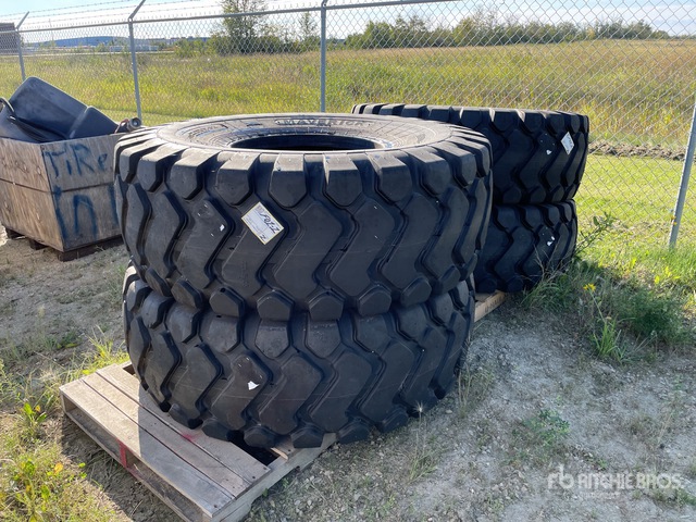 Quantity of (4) Maverick 23.5-25 Tires (Unused) | Ritchie Bros. Auctioneers