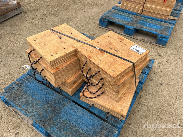 Quantity of (10) 15 in x 15 in Outrigger Pads (Unused) | Ritchie Bros ...