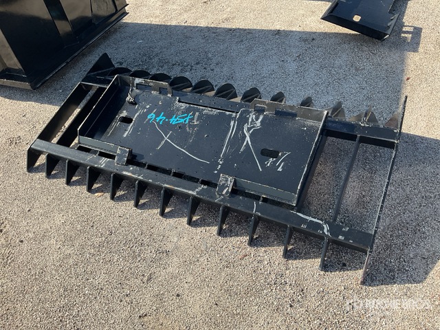 2024 Kit Containers QT-RR-70 70 in Skid Steer Root Rake (Unused ...