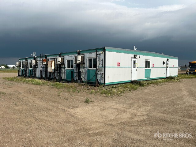 Custom Structures 6 Unit 55 ft x 10 ft Skid-Mounted Campamento móvil ...