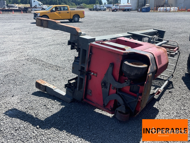 2006 Raymond EASI-R45TT-MB 4500 lb Pallet Stacker Order Picker ...