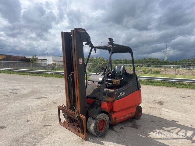 2007 Linde E30-02/600 Electric Forklift | Ritchie Bros. Auctioneers