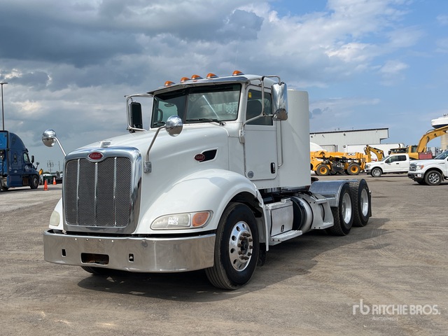 2013 Peterbilt 386 6x4 T/A Day Cab Truck Tractor | Ritchie Bros ...