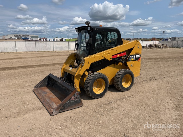 2016 Cat 236D Two-Speed Skid Steer Loader | Ritchie Bros. Auctioneers