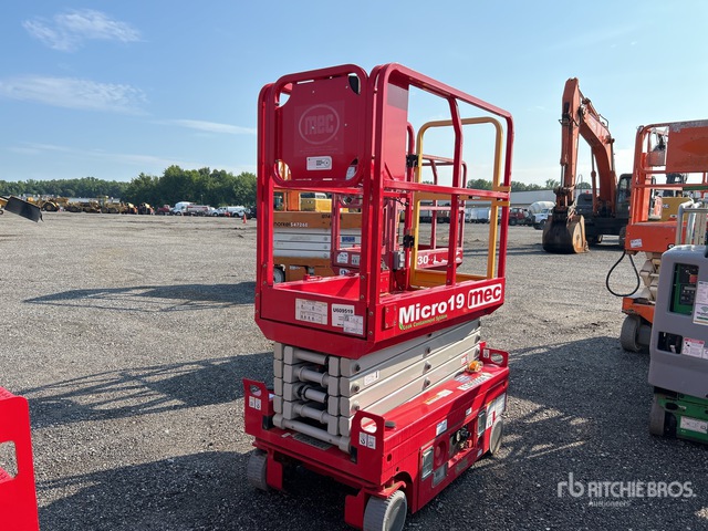 MEC MICRO 19 Electric Scissor Lift | Ritchie Bros. Auctioneers