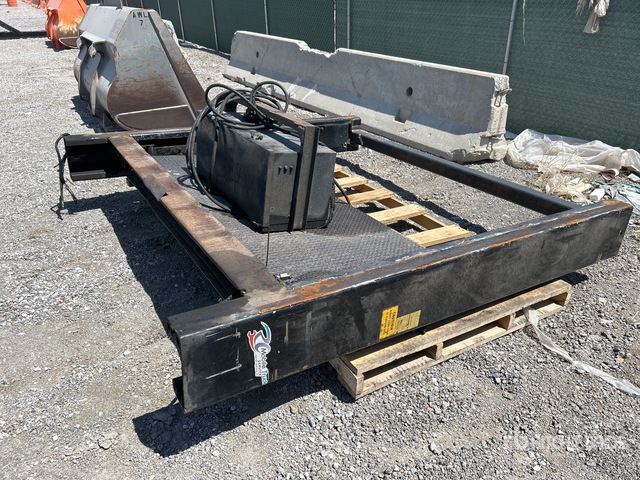 1997 Waltco 325 Lift Gate | Ritchie Bros. Auctioneers