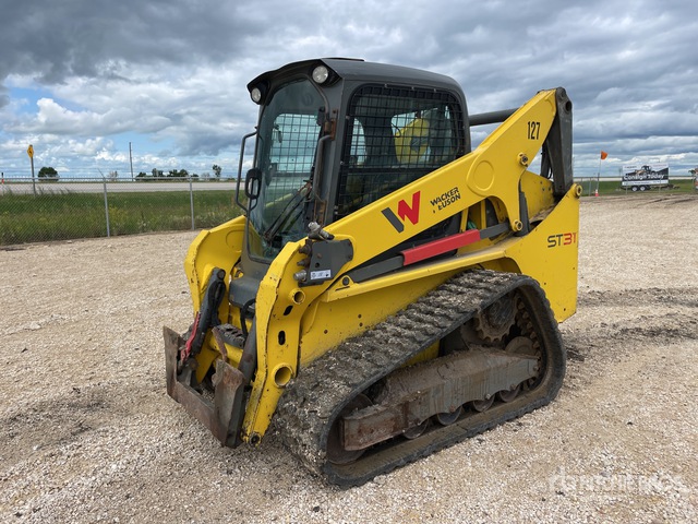 2017 Wacker Neuson ST31 Compact Track Loader | Ritchie Bros. Auctioneers