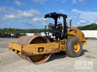 2020 Cat CS54B Smooth Drum Compactor in Newnan, Georgia, United States ...