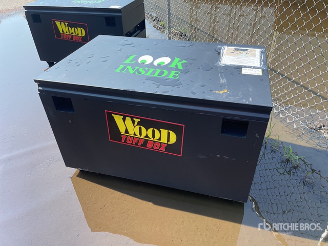Wood Tuff Tow (7) pc Cub Cadet Tool Kit | Ritchie Bros. Auctioneers