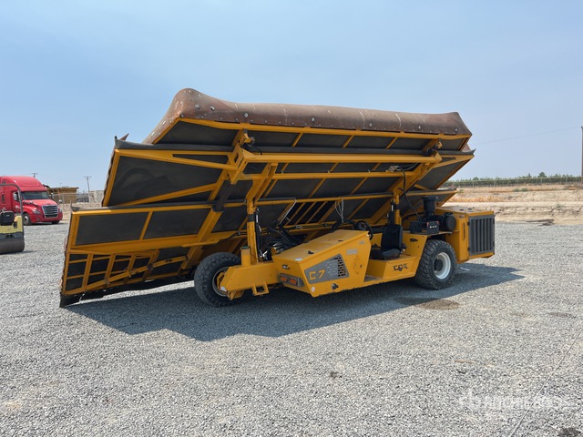 2018 COE C7R Nut Shaker | Ritchie Bros. Auctioneers