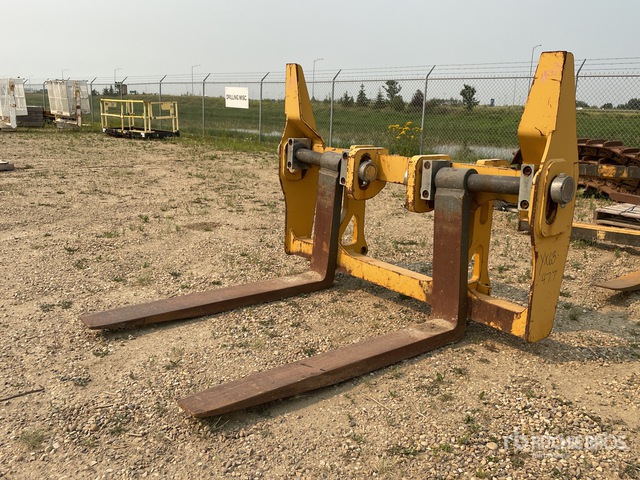 60 in Wheel Loader Forks | Ritchie Bros. Auctioneers