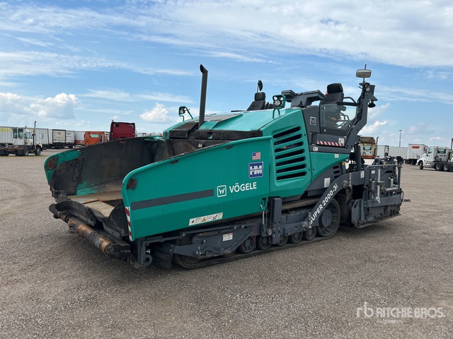 2018 Vogele Super 2000-3I Track Extendedora de Asfalto | Ritchie Bros ...