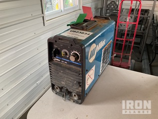 2019 Miller CST 280 Multi-Process Electric Welder in Carleton, Michigan ...