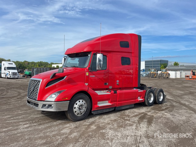 2020 Volvo VNL 6x4 T/A Sleeper Truck Tractor | Ritchie Bros. Auctioneers