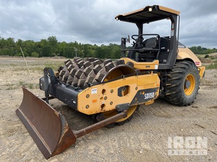 2015 Volvo SD115B Padfoot Drum Compactor in Harrison, Ohio, United ...