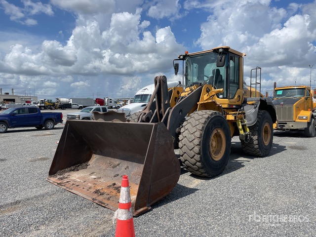2015 Volvo L110H Wheel Loader | Ritchie Bros. Auctioneers