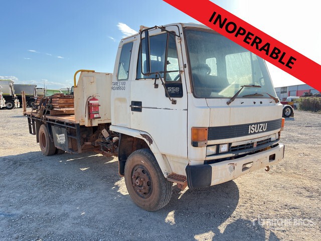 1995 Isuzu FSR 550 4x2 Flatbed Truck (Inoperable) | Ritchie Bros. Auctioneers