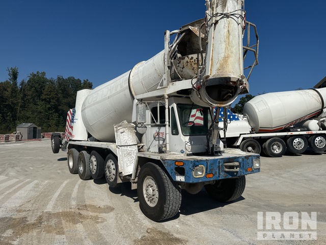 2017 Oshkosh 12x6 Front Discharge Mixer Truck in Charlotte, North ...