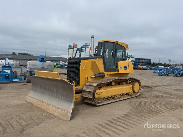2009 John Deere 850J LT Crawler Dozer | Ritchie Bros. Auctioneers