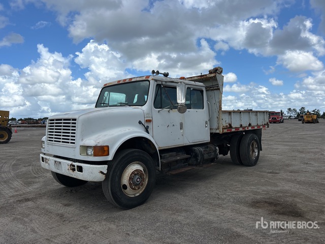 1992 International 4700 4x2 Crew Cab S/A Dump Truck | Ritchie Bros ...